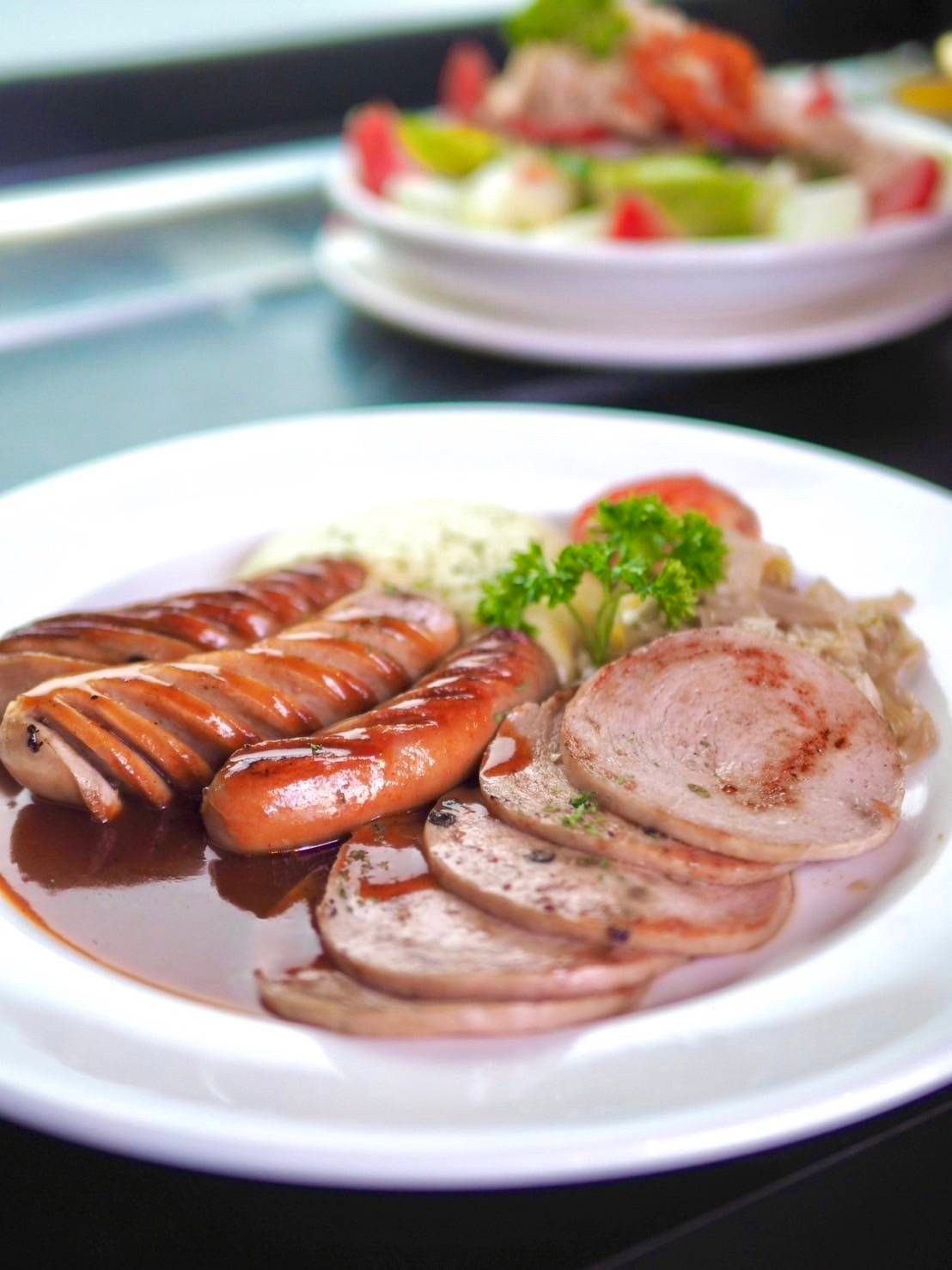 รูป Oak Wine Steak Rama4 (โอ๊คไวน์สเต๊ก พระราม 4) พระราม 4