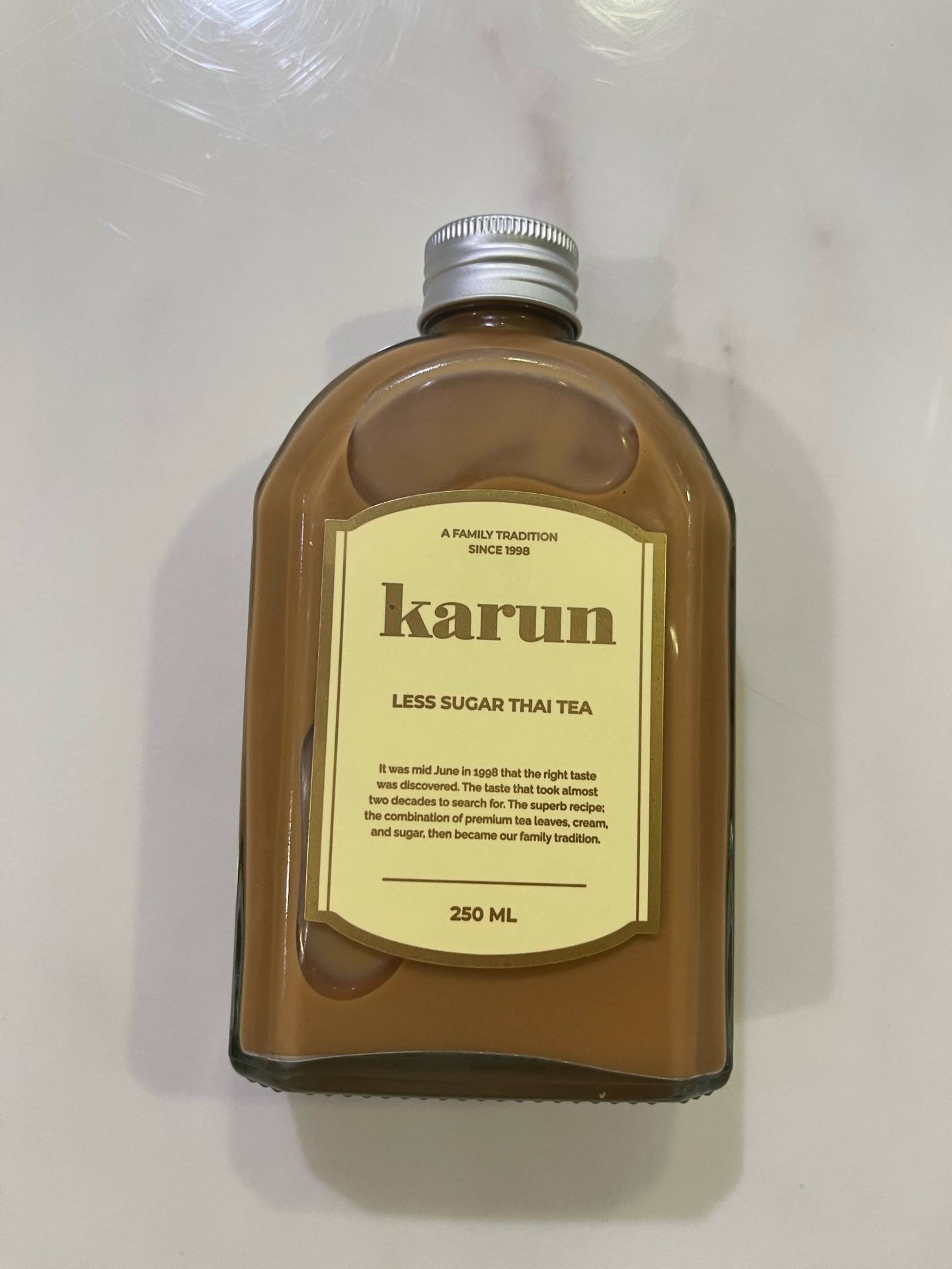 Thai Tea Bottle (less sugar) 250 ml. ร้าน Karun Thai Tea (ชาไทยการัน ...