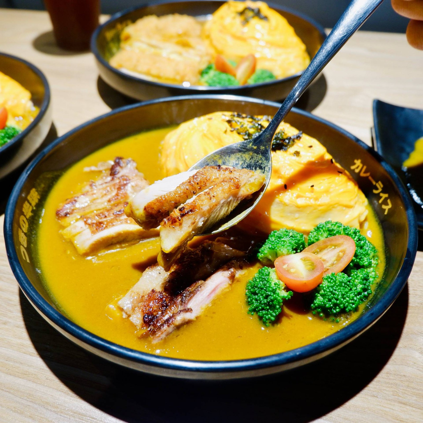 รูป Meet Moon Curry Omurice