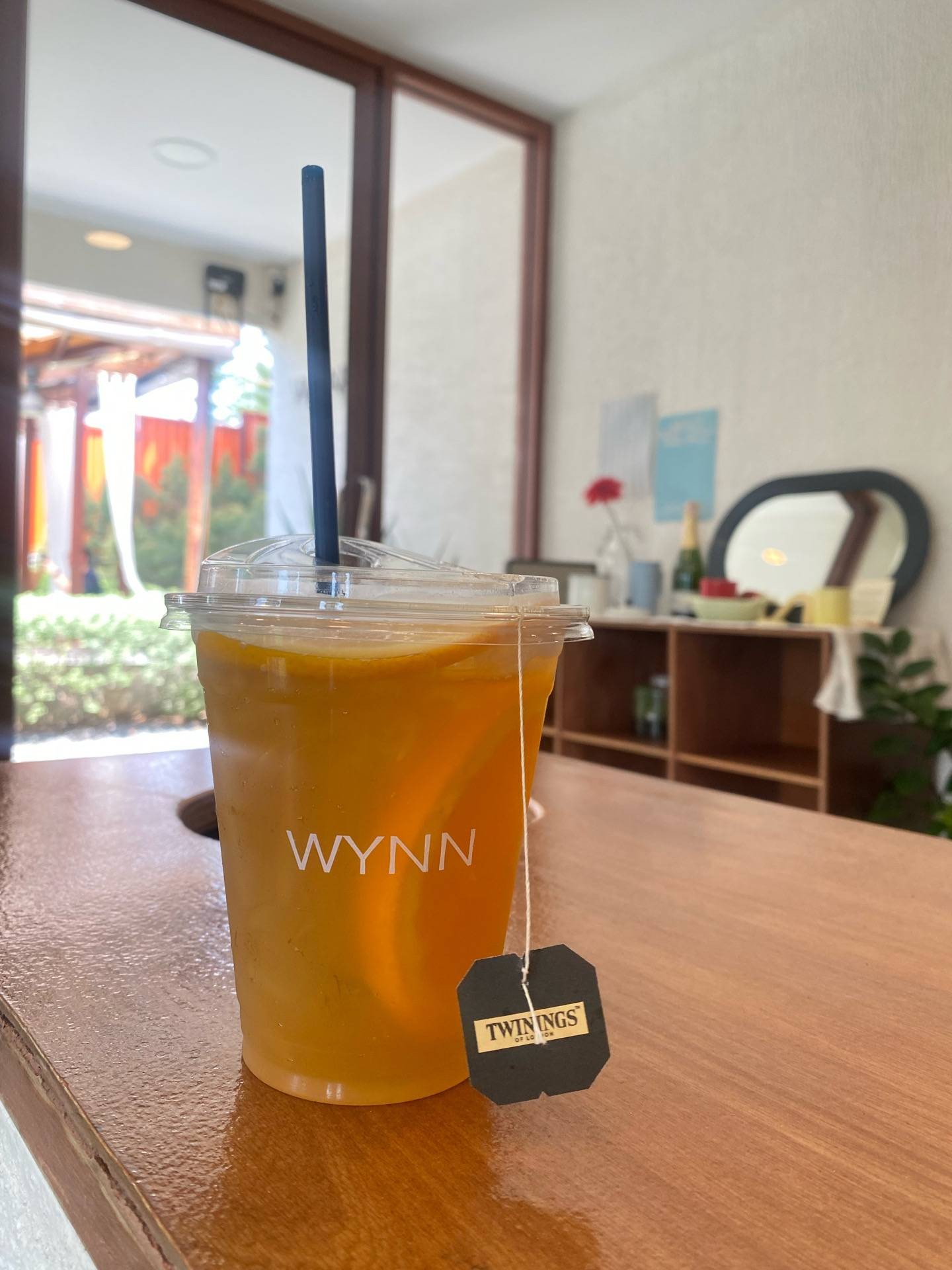 รูป Wynn Cafe and Hill Club