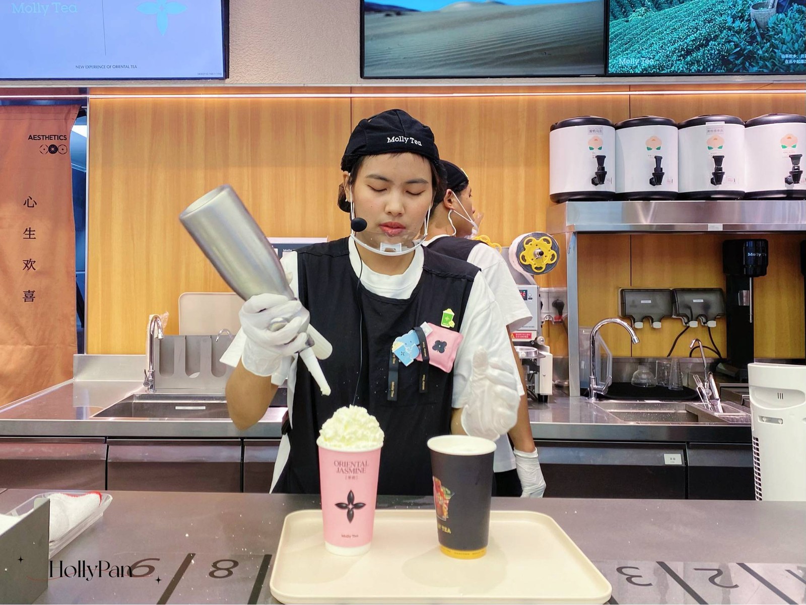 รูป Molly Tea Siam Square