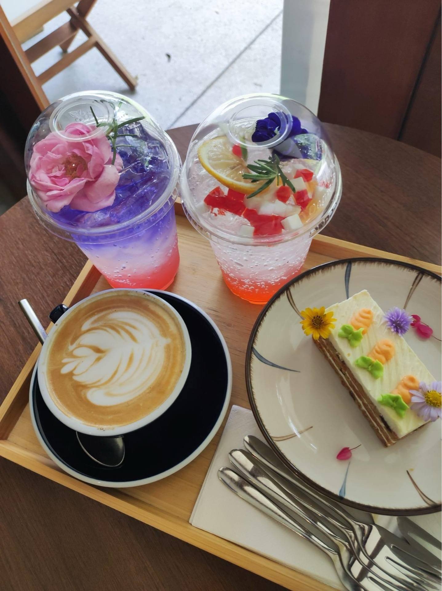 รูป Rabbit Cafe by Hotel Labaris