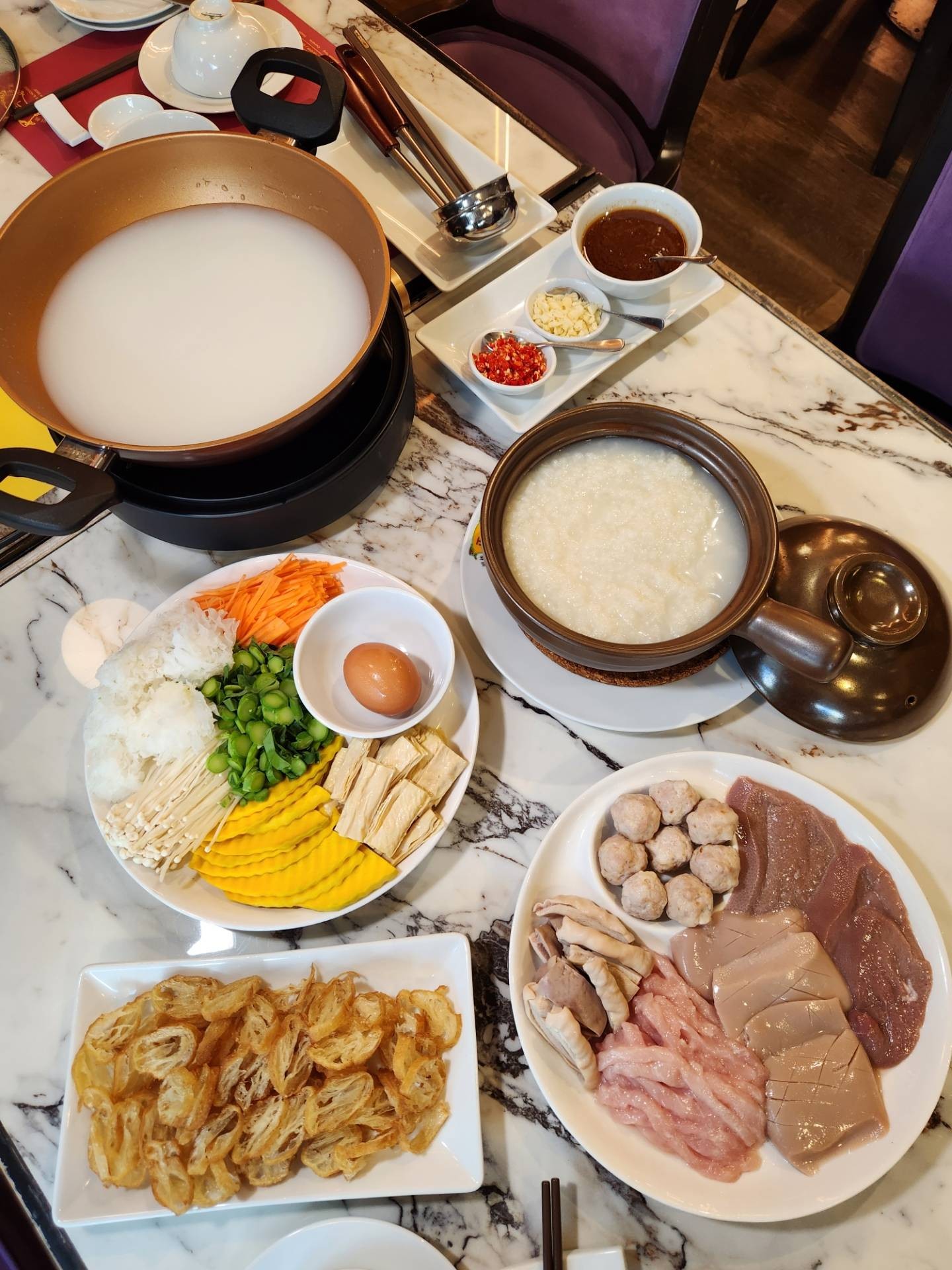 รูป Tasty Congee & Noodle Wantun Shop ทองหล่อ