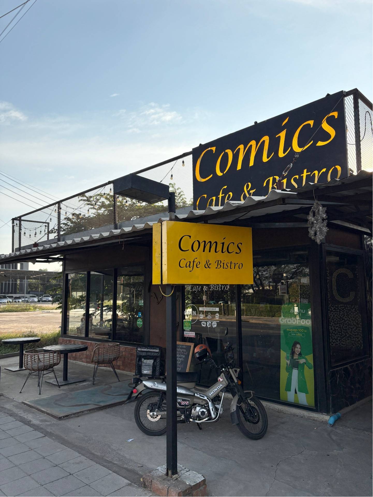 🍽️ Comics Cafe & Bistro @คลองสามวา กรุงเทพฯ ร้าน Comics Cafe&Bistro ...