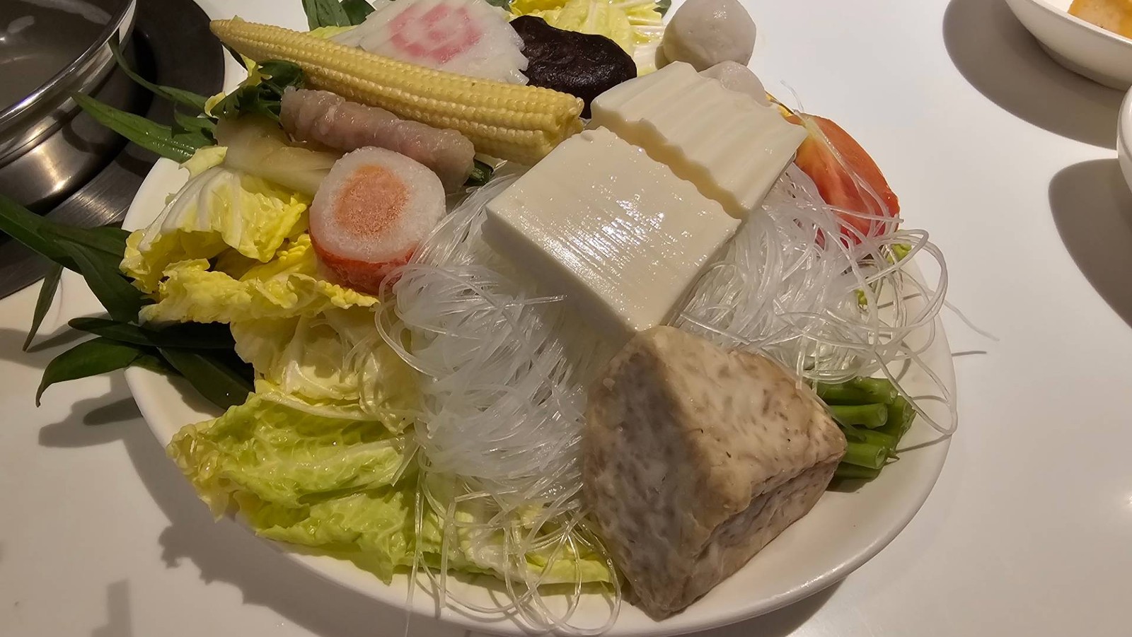 รูป OK SHABU SHABU พร้อมพงษ์