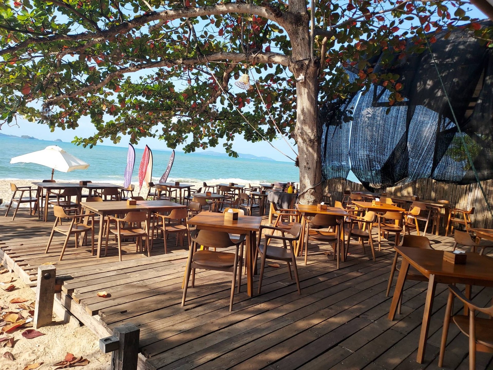 รูป She Sails Cafe & Beach Club