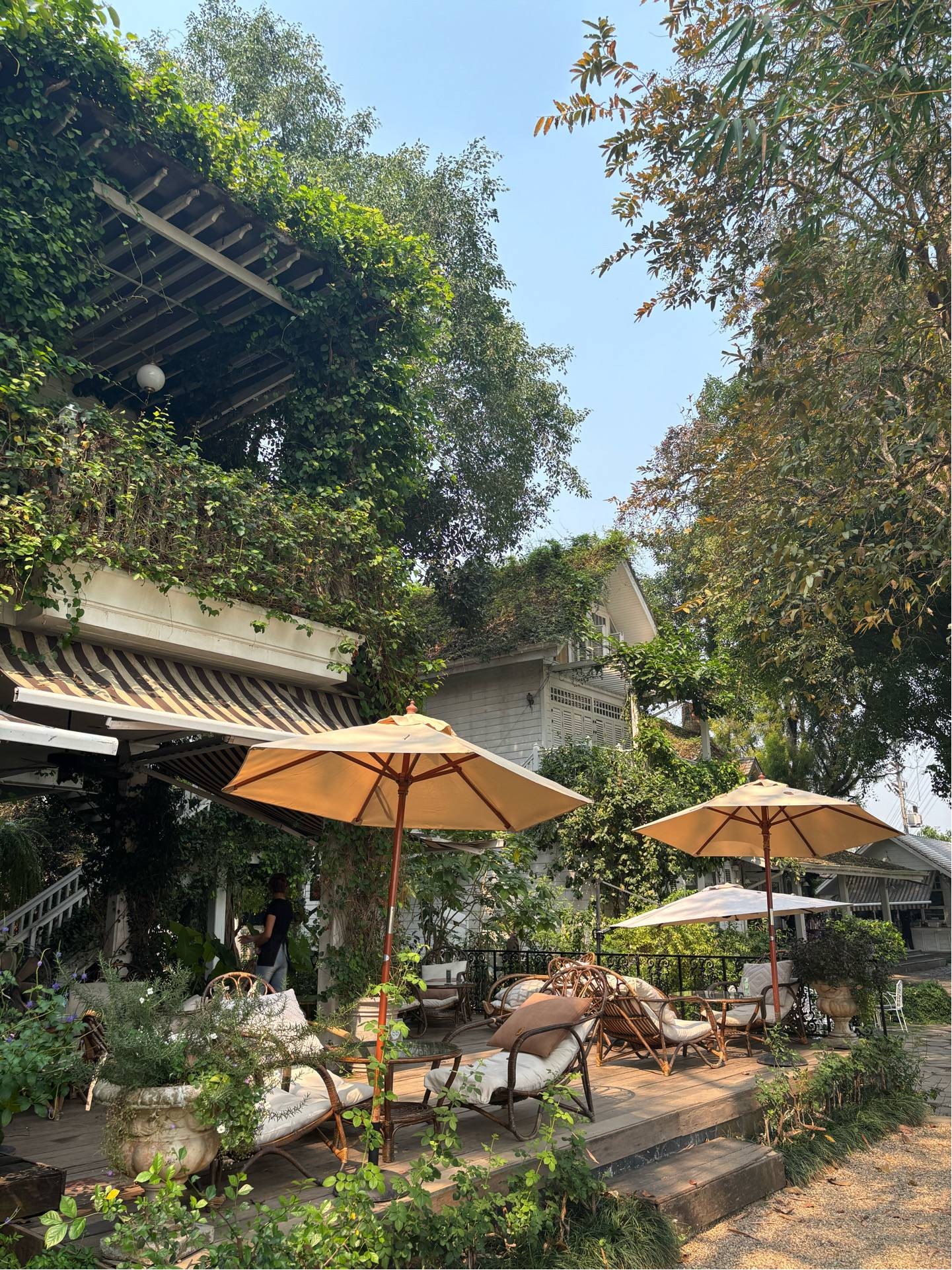รูป Chivit Thamma Da Coffee House, Bistro&Bar