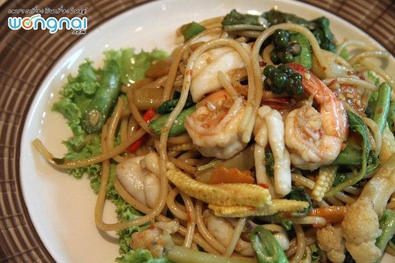 รูป Jad Jan คริสตัลดีไซน์เซ็นเตอร์