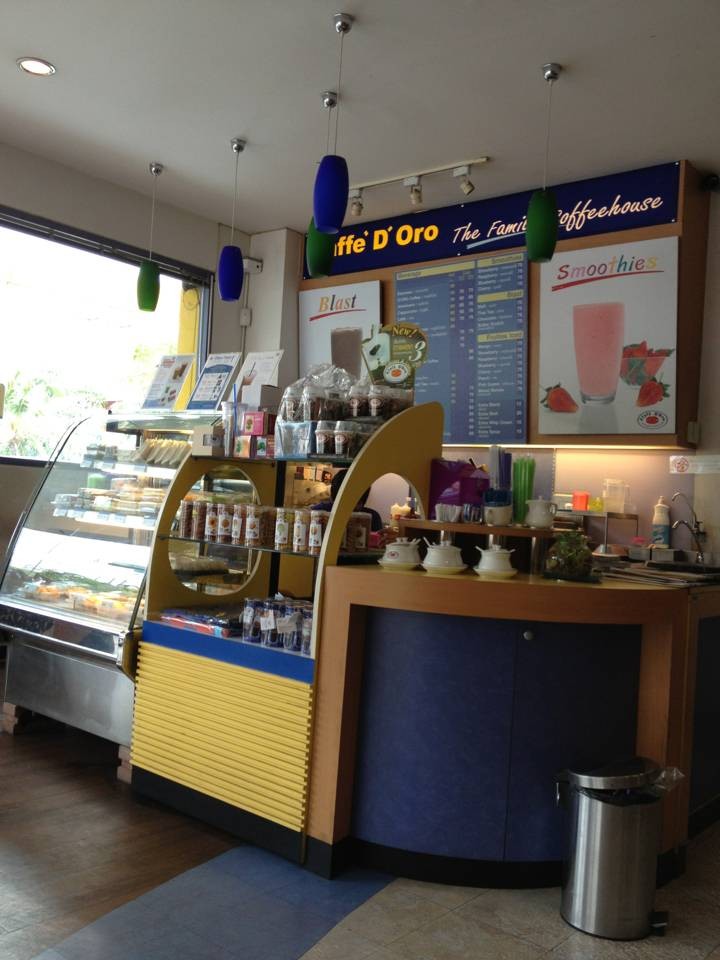 รีวิว Coffee D'oro - รสชาติกลมกล่อม มีwifiให้เล่น อยู่ในปั๊ม ชอบมาล้าง ...