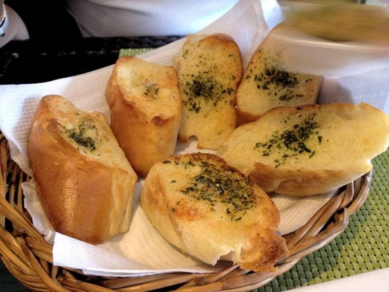 รีวิว Faroh House Restaurant & Wine - ร้านขายสเต๊ก อาหารนานาชาติ บาร์ ...