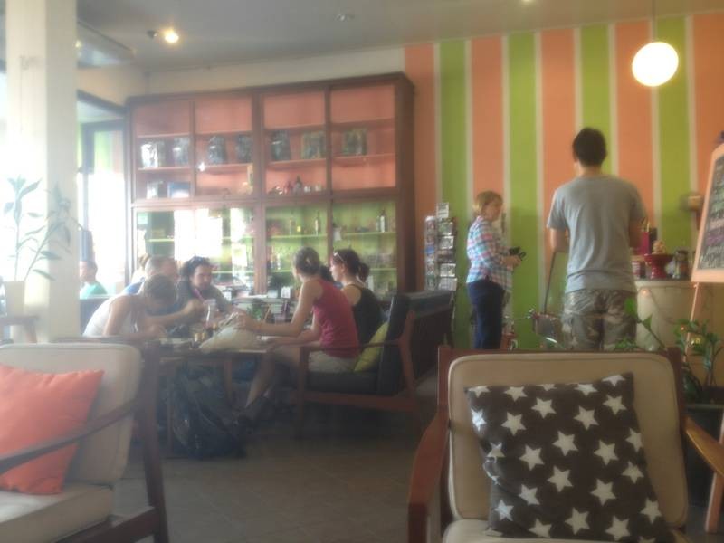 รีวิว Connect Cafe (คอนเนคท์ คาเฟ่) - They are very friendly and the ...