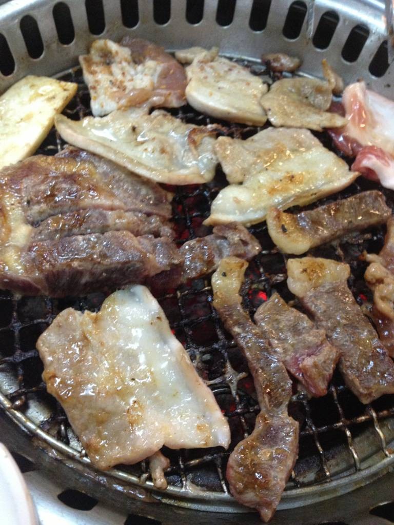 รีวิว V.R. Suki B.B.Q. - ปิ้งย่างและชาบู ราคาไม่แพง