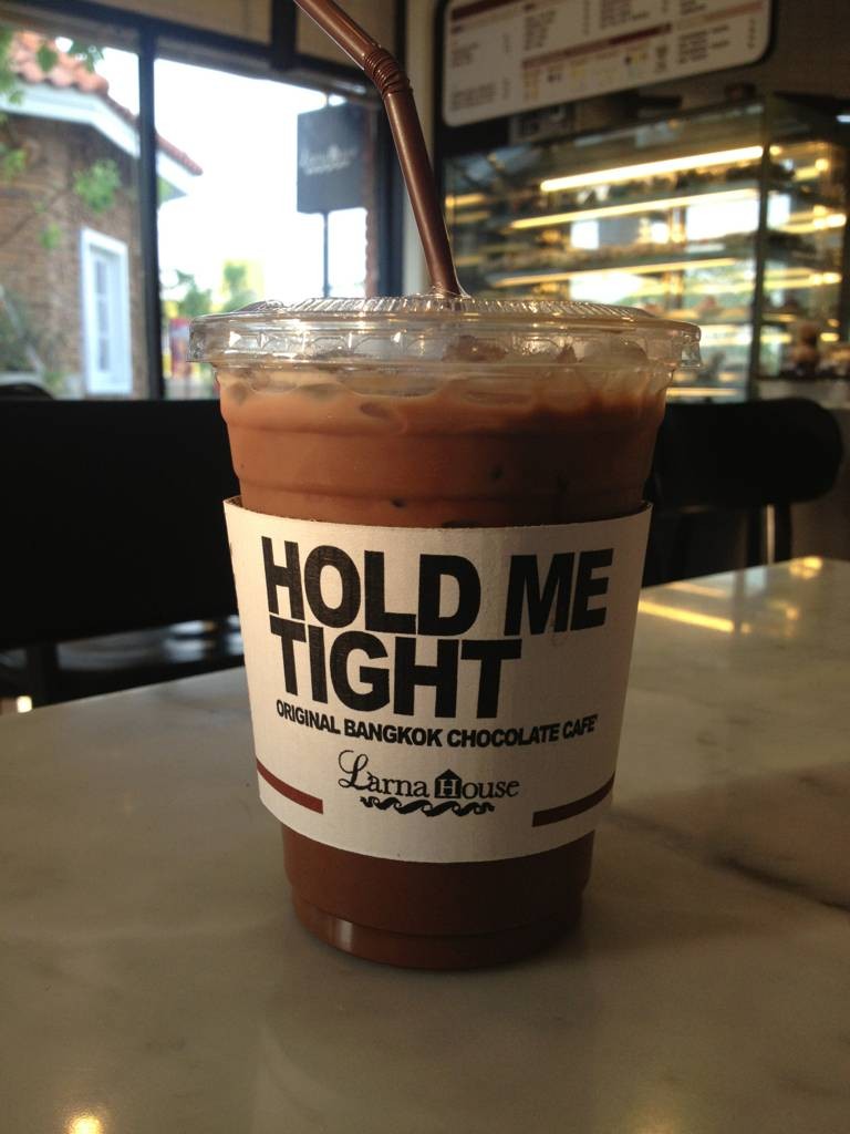 รีวิว Larna House Nawamin Festival Walk - ถูกใจอย่างที่สุดกับเค้กที่แสน ...