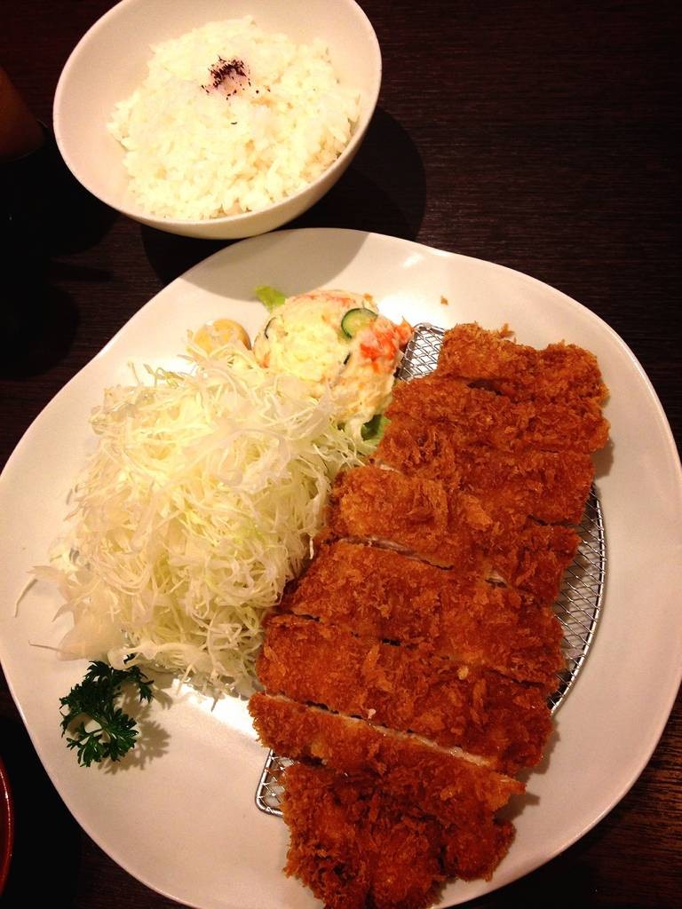 รีวิว Buta Katsu (บูตะ คัตสึ) เซ็นทรัล ปิ่นเกล้า - Buta Katsu 豚カツ– ร้า ...