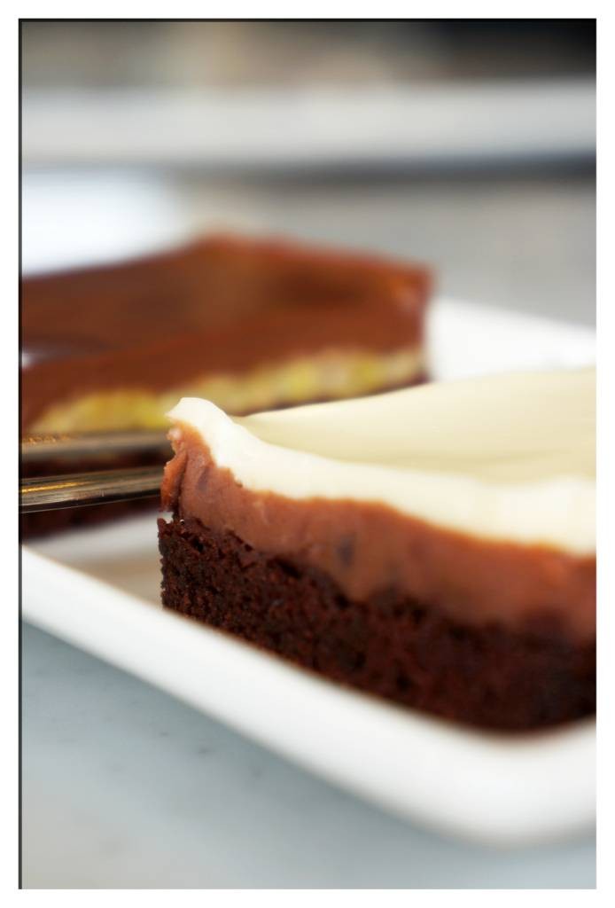 รีวิว Larna House Nawamin Festival Walk - อะไรคือ Larna cake???