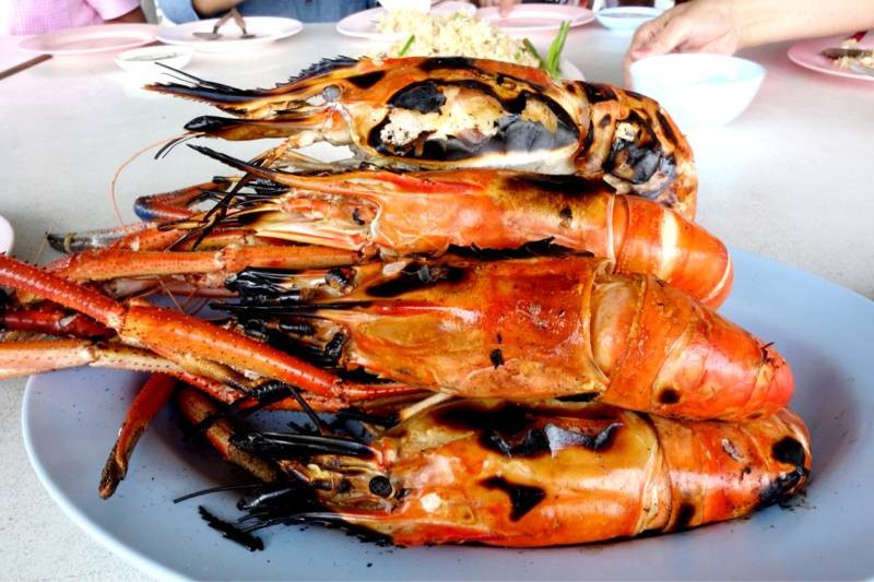 ร้าน ตาปีซีฟู้ด (TAPI SEAFOOD) - รีวิวร้านอาหาร - Wongnai