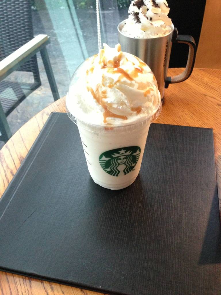 รีวิว Starbucks INT Rama 3 โซนด้านหน้า - มาตรฐานStarbucks เงียบสงบ ลุย ...
