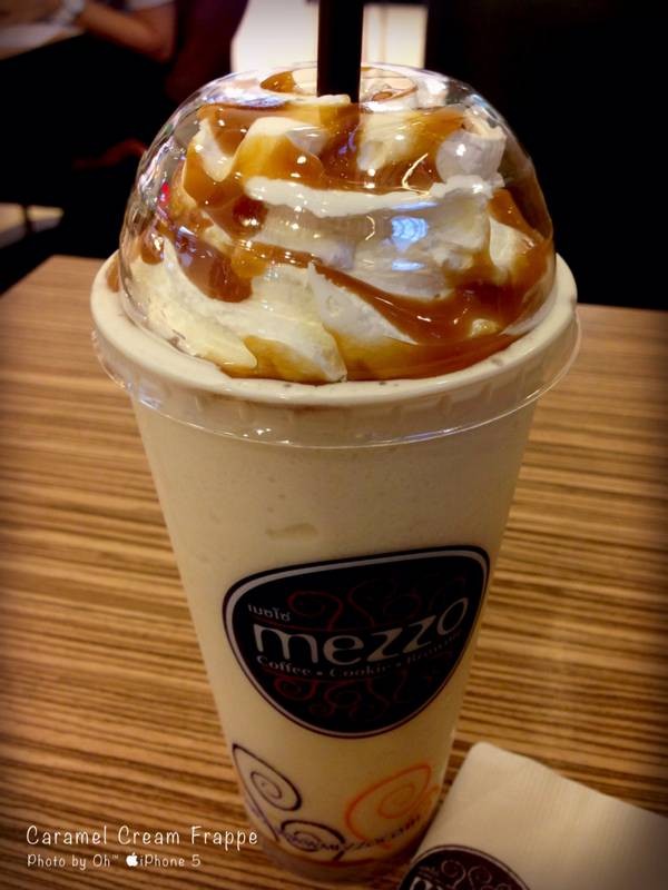 รีวิว Mezzo Coffee เซ็นทรัล ลาดพร้าว - คาราเมลกลิ่นหอม กาแฟรสเข้ม - Wongnai