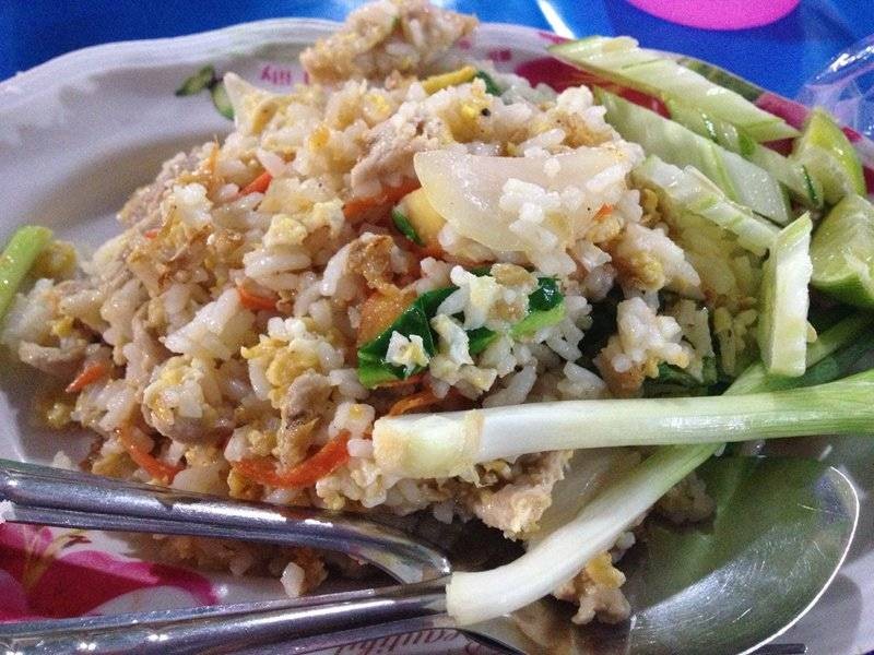 รีวิว TAK FOOD - นั่งทานข้าว แบบชุลมุน