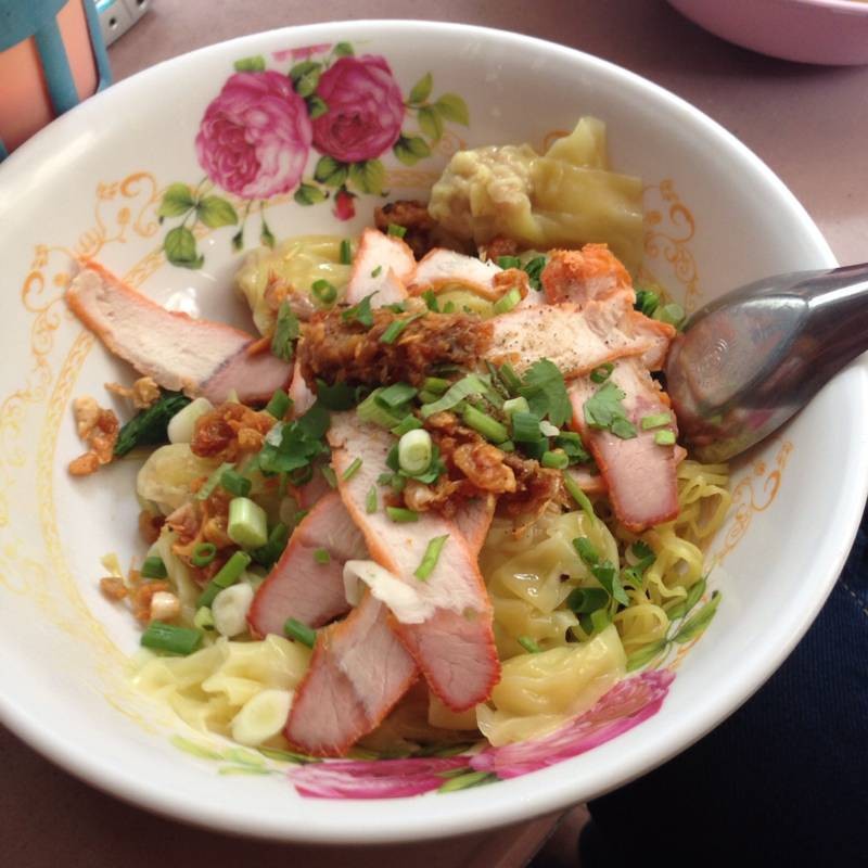 รีวิว บะหมี่เกี๊ยว ซอยหลังร้านToo fast Too Sleep - อร่อยมากกก และ ถูกมากกก