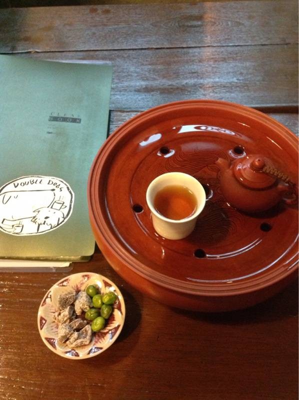 รีวิว Double Dogs Tea Room - เดินเยาวราชทั้งที ต้องได้ชิมชา @Double ...