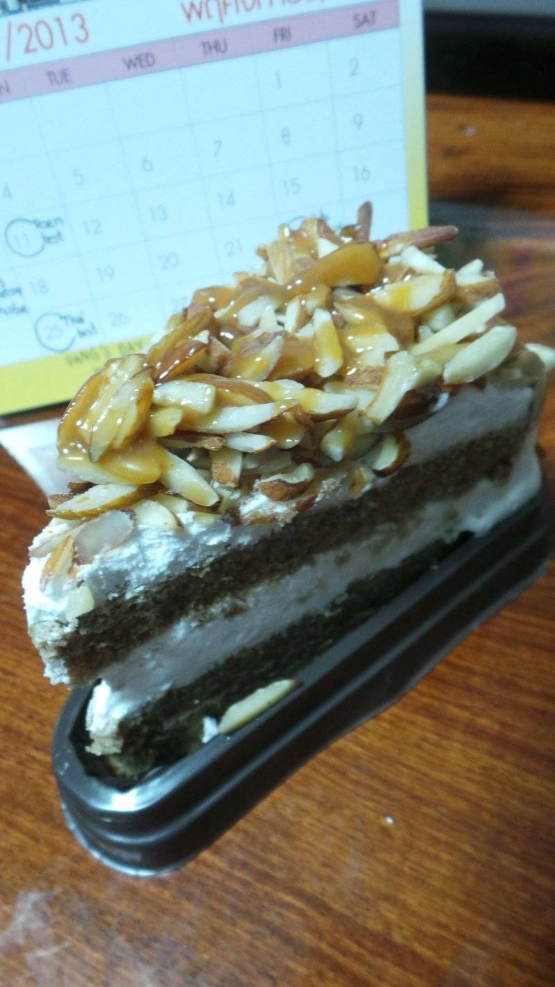 รีวิว Sweet'n soft cake ตลาดวันศุกร์ - ร้านเค้กนมสดเล็กๆในตลาดนัด แต่ ...