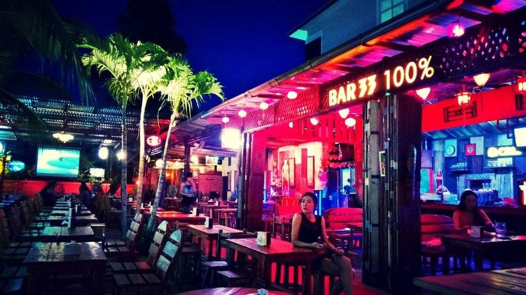 ร้าน BAR 33 | รีวิวร้านอาหาร - Wongnai