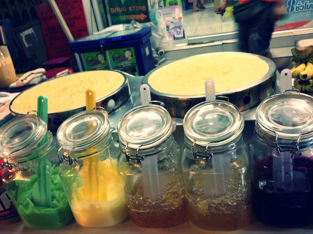 ร้าน Giant crepe ถนนข้าวสาร | รีวิวร้านอาหาร