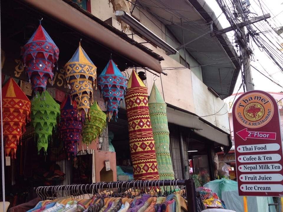 รีวิว The Thamel Coffee Shop - จิบกาแฟกับร้านสไตล์เนปาลที่หายากในเมืองไทย