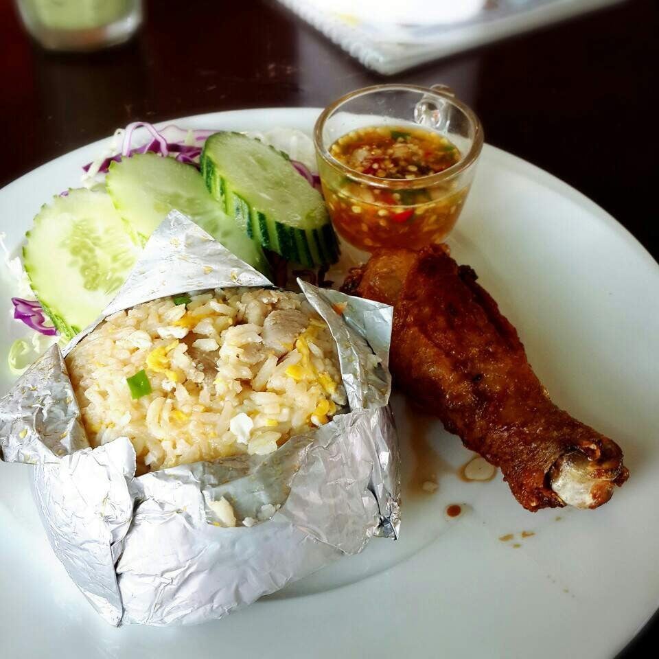 รีวิว Monk Cup หลังมหาวิทยาลัยบูรพา - เครื่องดื่มดีค่ะกาแฟหอมใช้ได้แต่ ...