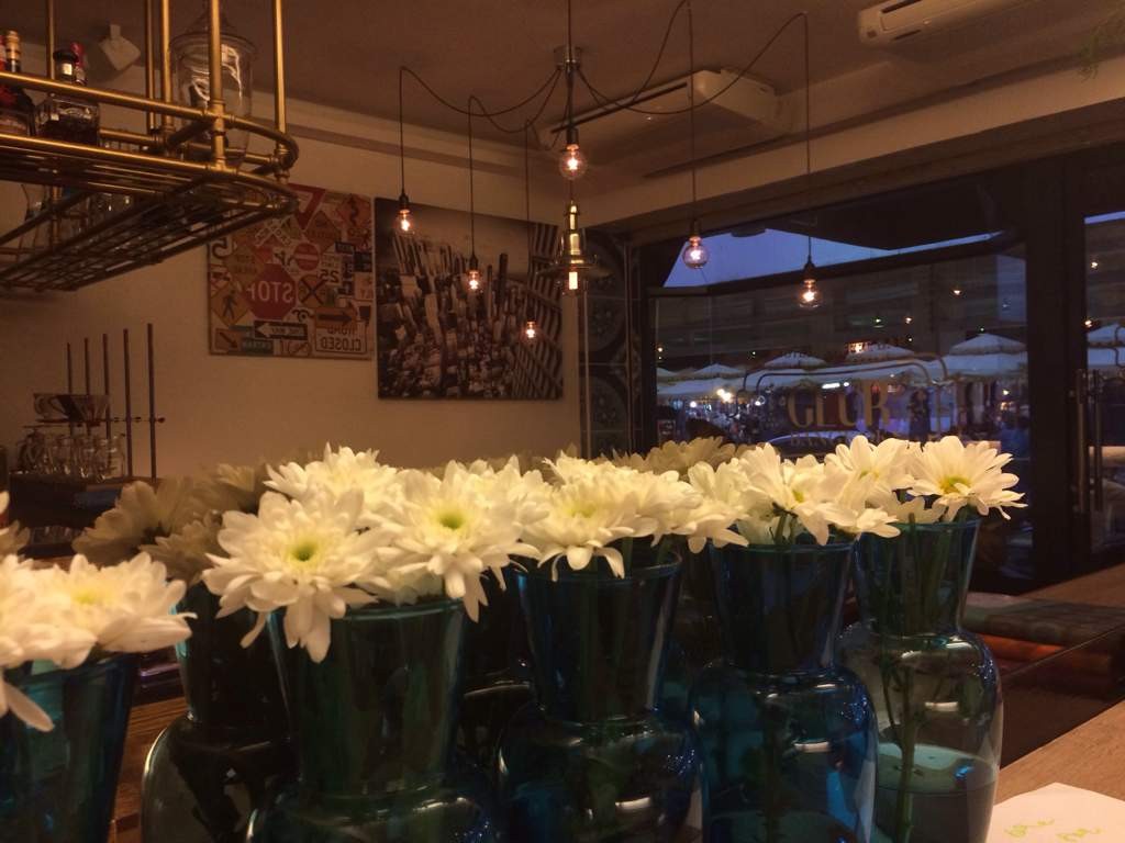 รีวิว Glur Bangkok Hostel & Coffee Bar - ร้านนี้ทำกาแฟดริปอร่อยมาก ไม่ ...