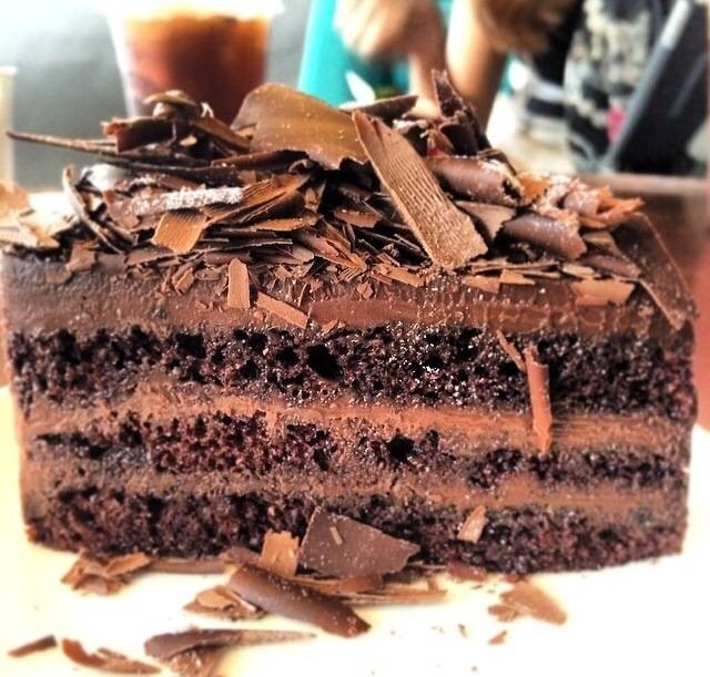 รีวิว บ้านต้นเค้ก บางแสน - ขับมาเพราะcake - Wongnai