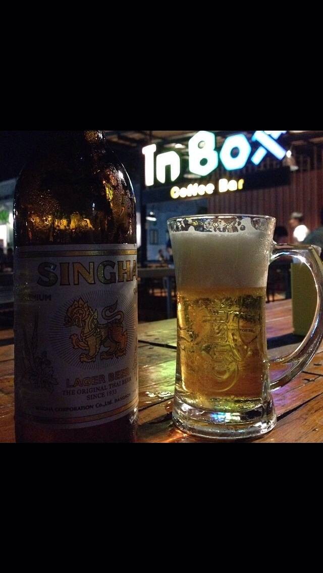 รีวิว Inbox Coffee Bar - บรรยากาศเก๋ๆชิวๆบนดาดฟ้า นั่งจิบลืมเวลาเลยค่ะ