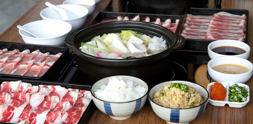 Akiyoshi จุ่มน้ำให้สุก แล้วปลุกความอร่อยกับสุกี้ - ชาบูรสชาติขนานแท้จาก ...