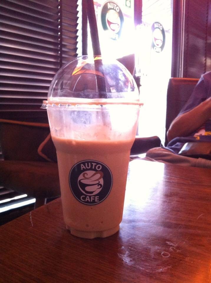 รีวิว Auto Cafe' - แวะล้างรถ แล้วต้องล้างปากด้วย