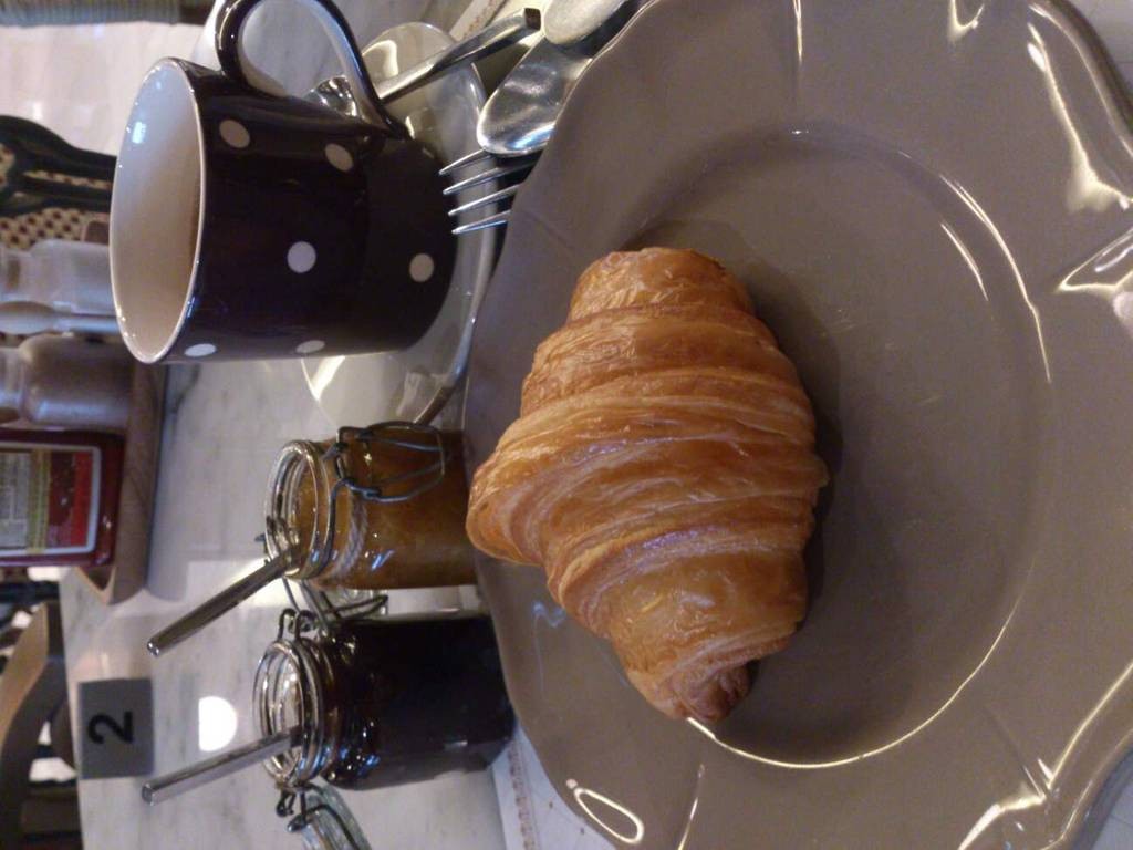 รีวิว Calin La Boulangerie - ครัวซอง+แยมอร่อยมาก