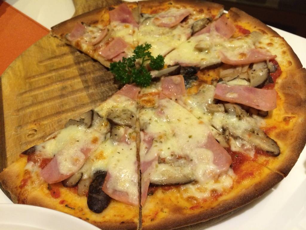 รีวิว Spaghetti Factory เซ็นทรัล ลาดพร้าว - ฟินเว่อร์ ^_^ เพนเน่คาโบนาร่า