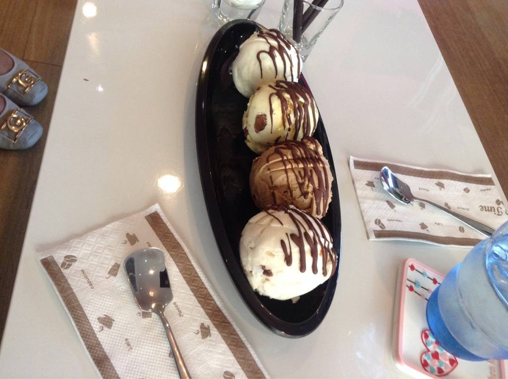 รีวิว Ice cream studio - ร้าน ice cream studio มาหาดใหญ่ต้องกิน
