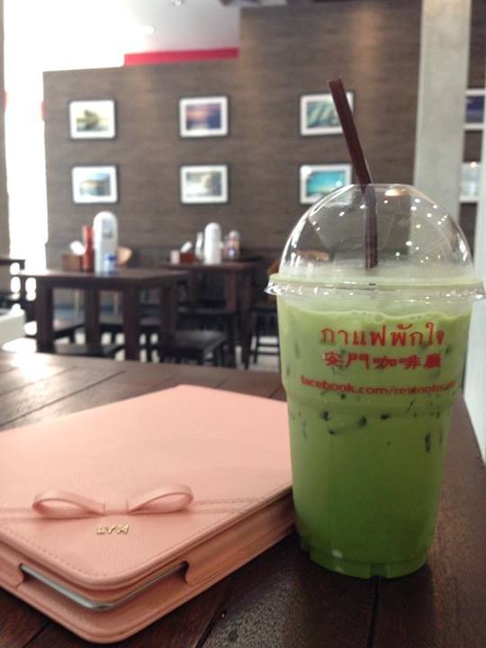 รีวิว Rest Note Cafe' พญาไท - ร้านกาแฟสำหรับคอยรถตู้ที่โอเคเลยค่ะ