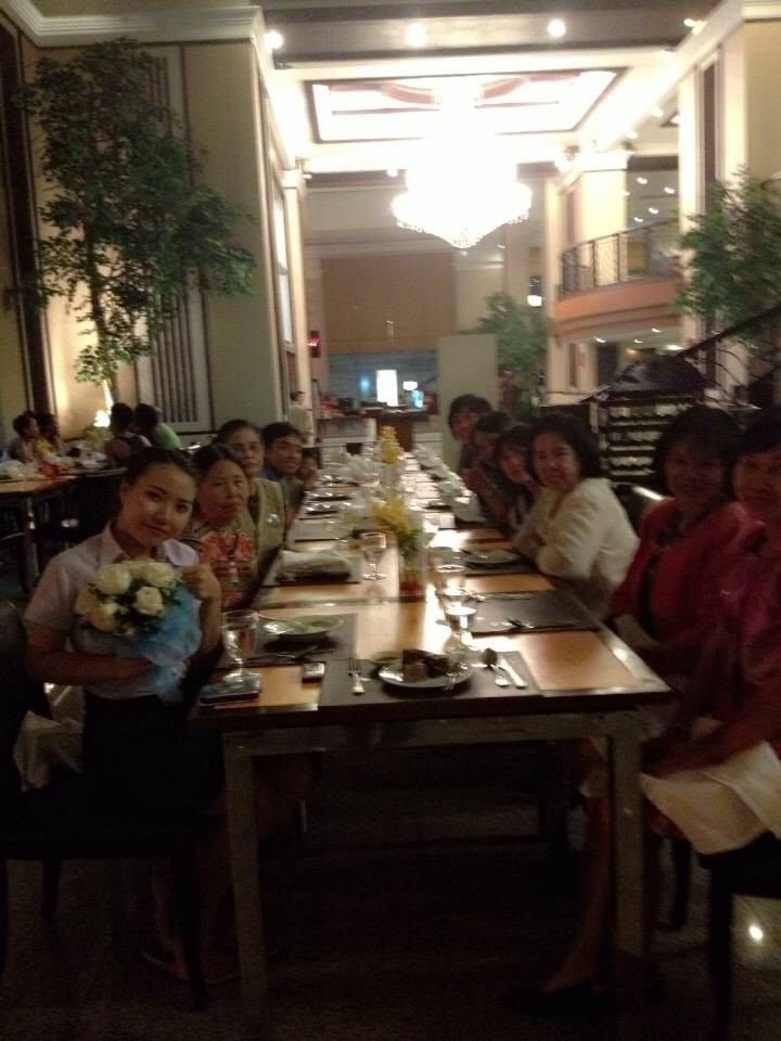 รีวิว Tawan Restaurant Outlet in Duangtawan Hotel Chiang Mai - บุปเฟ่ต์ ...