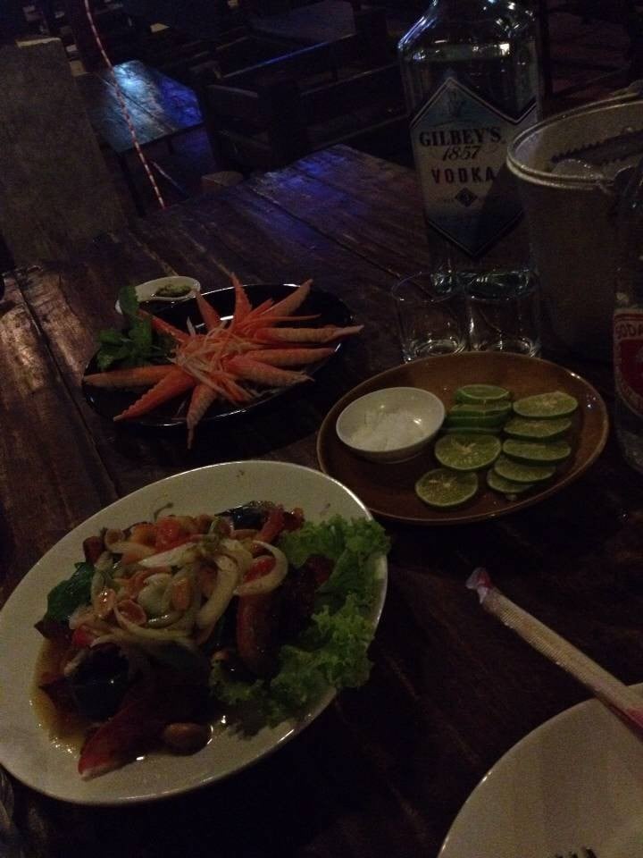 รีวิว feel good restaurant - บรรยากาศดี น่านั้ง ชิว ขิว! - Wongnai