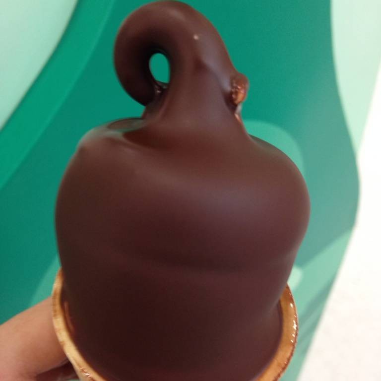 รีวิว Dairy Queen ® LOTUS SUKHUMVIT 50 - ไอติมโคนดิป