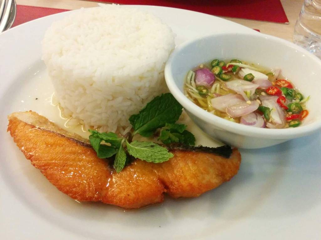 รีวิว S&P Restaurant & Bakery Midtown Asoke - เปิดแต่เช้าและเปิดทุกวัน