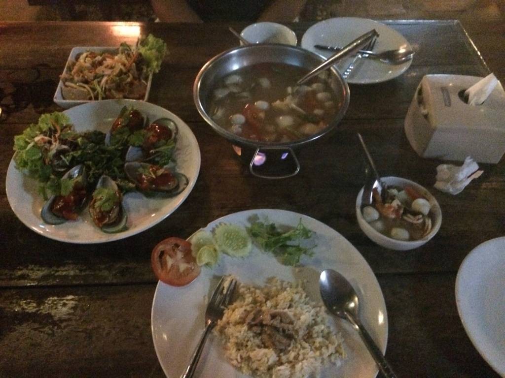 รีวิว Rocket Bar By Routine - ร้านเหล้าชิวๆ แต่อาหารเลิศ - Wongnai