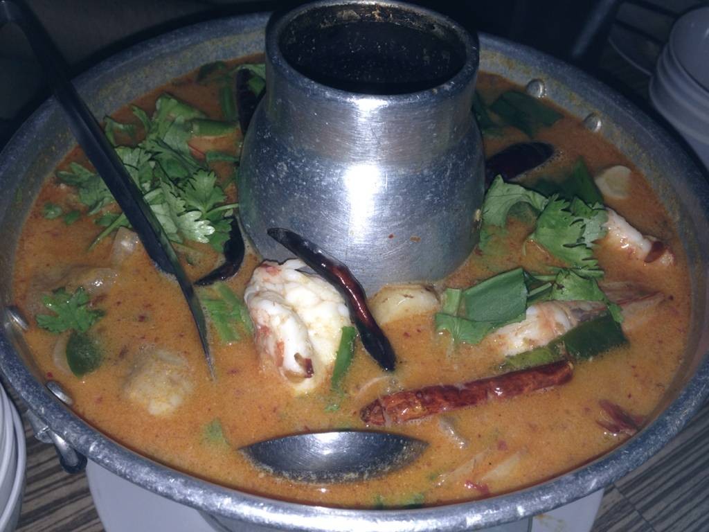 รีวิว Seasoning Bar & Restaurant - นั่งชิล เพลงเพาะ อาหารอร่อย