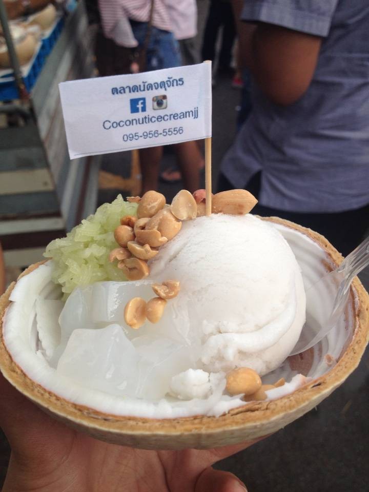 รีวิว Hello Coconut Icecream ตลาดนัดจตุจักร - เดินเหนื่อยๆ เดินมาเจอไอ ...
