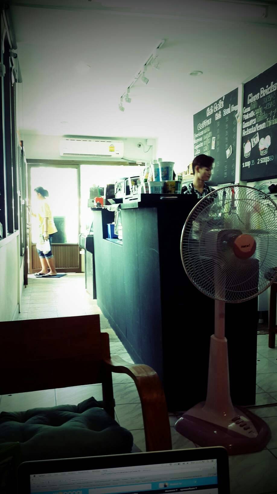 รีวิว Fat cafe - ร้ายเล็กๆที่แอบอร่อย - Wongnai