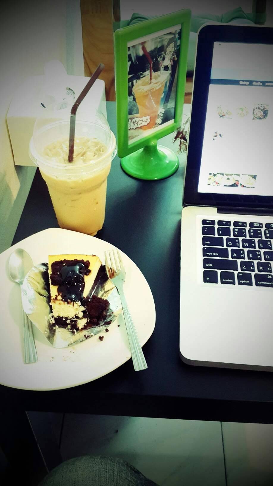 Fat cafe - สั่งอาหารเดลิเวอรี | Wongnai x LINE MAN