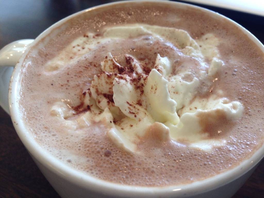 รีวิว Starbucks Market Place ทองหล่อ - hot Chocolate