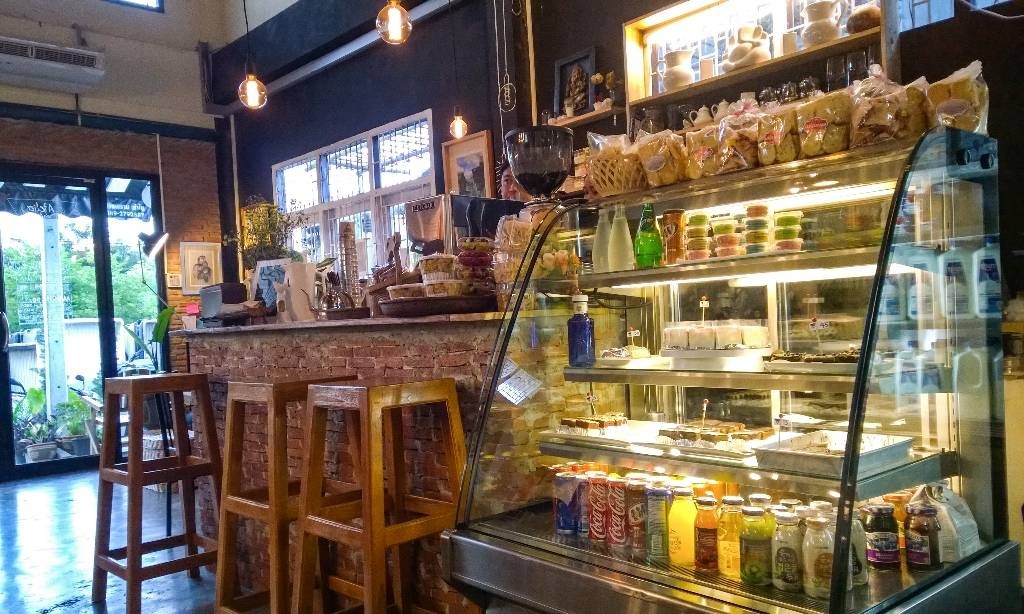 รีวิว Atelier Cafe' and Studio - ดื่มด่ำความอาร์ตในคาเฟ่สุดแนว บรรยากาศ ...